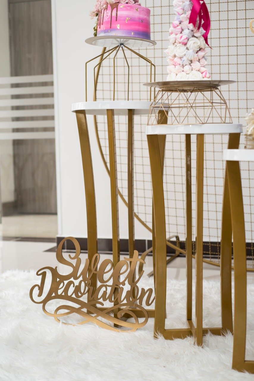 MESA CURVA ref #0874 – MAGIC MOBILIARIO